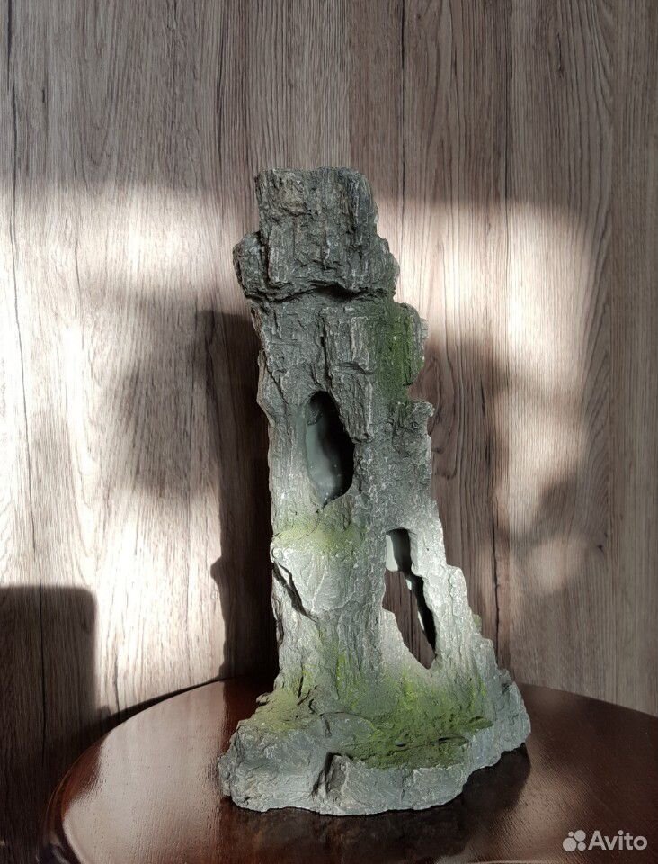 Декорация для аквариума, грот в виде скалы